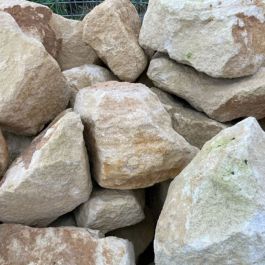 Cotswold Rockery Stone Large 30-40 Pieces per Crate | Pro Turf